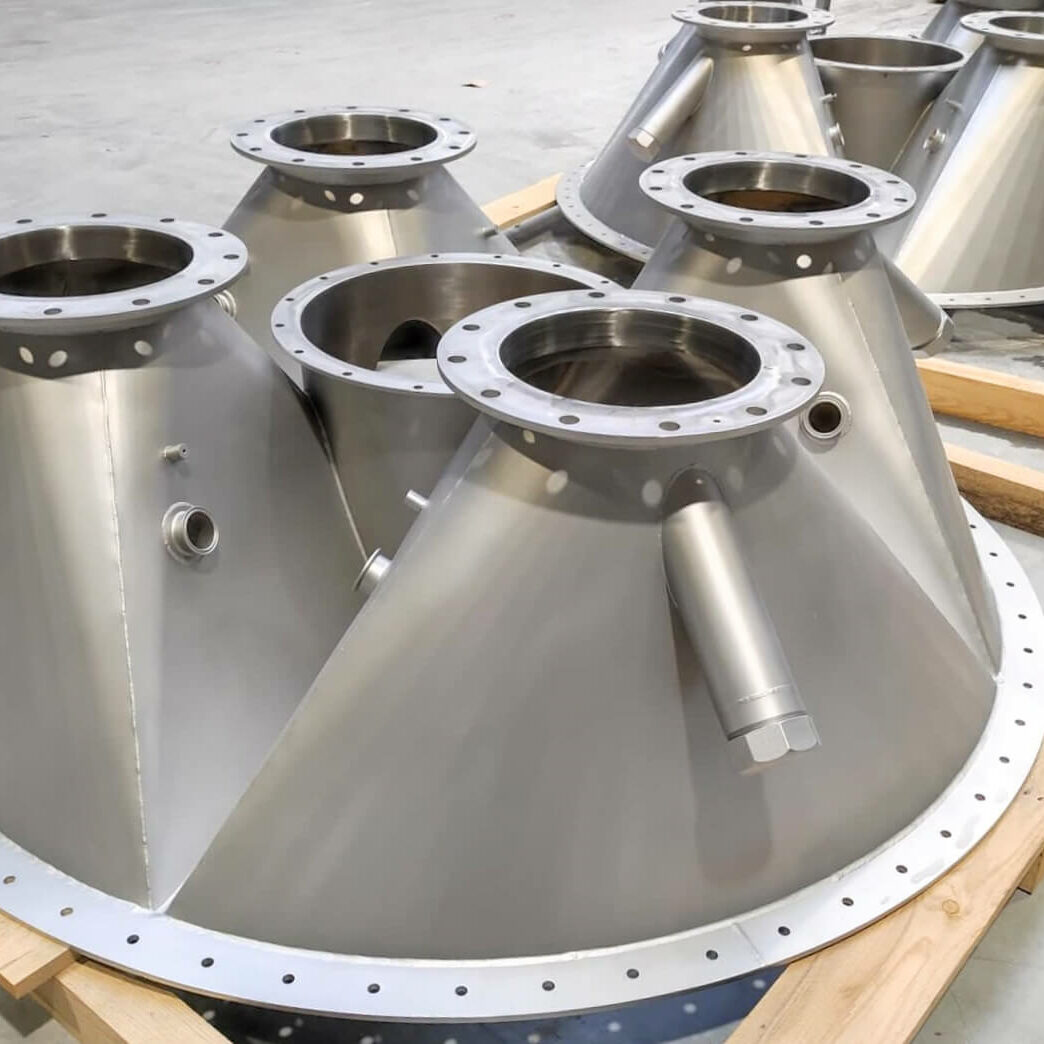 Equipment for bulk handling of products contained in silo, big bag or bag
